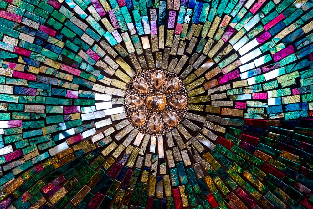 How is Colored Glass Made – 2024 Guide - Hi Boox