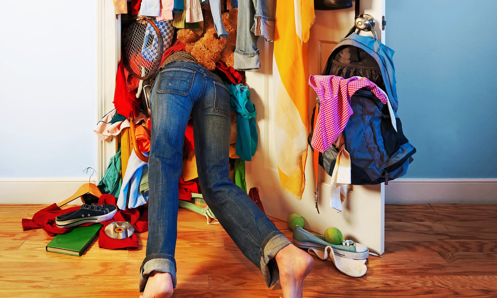 Hoarding Disorder: Causes and Treatment - Hi Boox