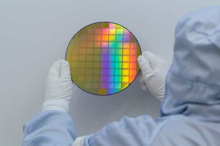Test Wafers 101: Everything You Need to Know About Their Function and ...