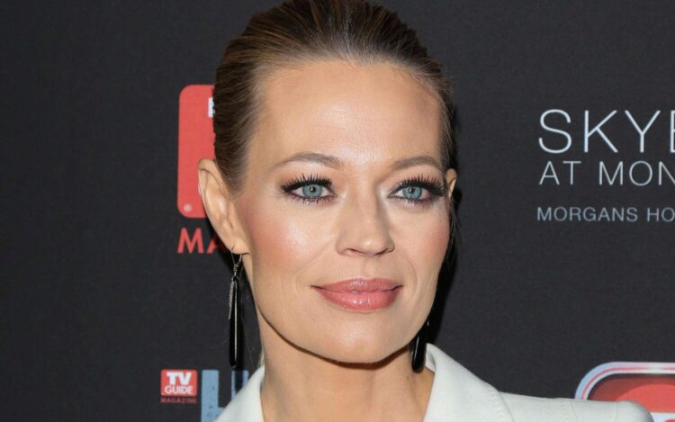 Jeri Ryan and Her Journey Beyond Miss America - Hi Boox