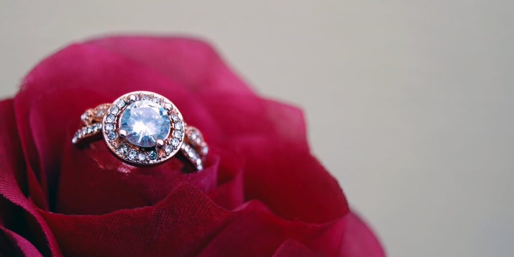 Exploring the Evolution of Engagement Ring Designs Through History - Hi ...